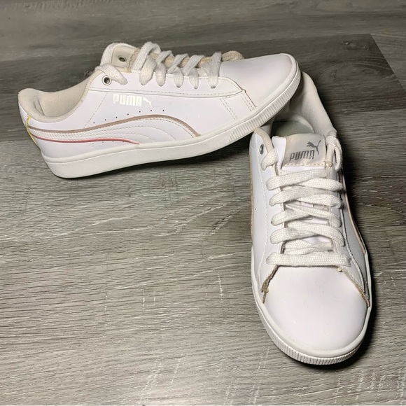 Puma | Shoes | Puma Womens Vikki V2 White Sneakers Size 7 | Poshmark